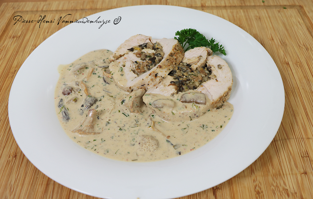 Recette du filet de dinde farci aux champignons forestiers cuisson sous ...